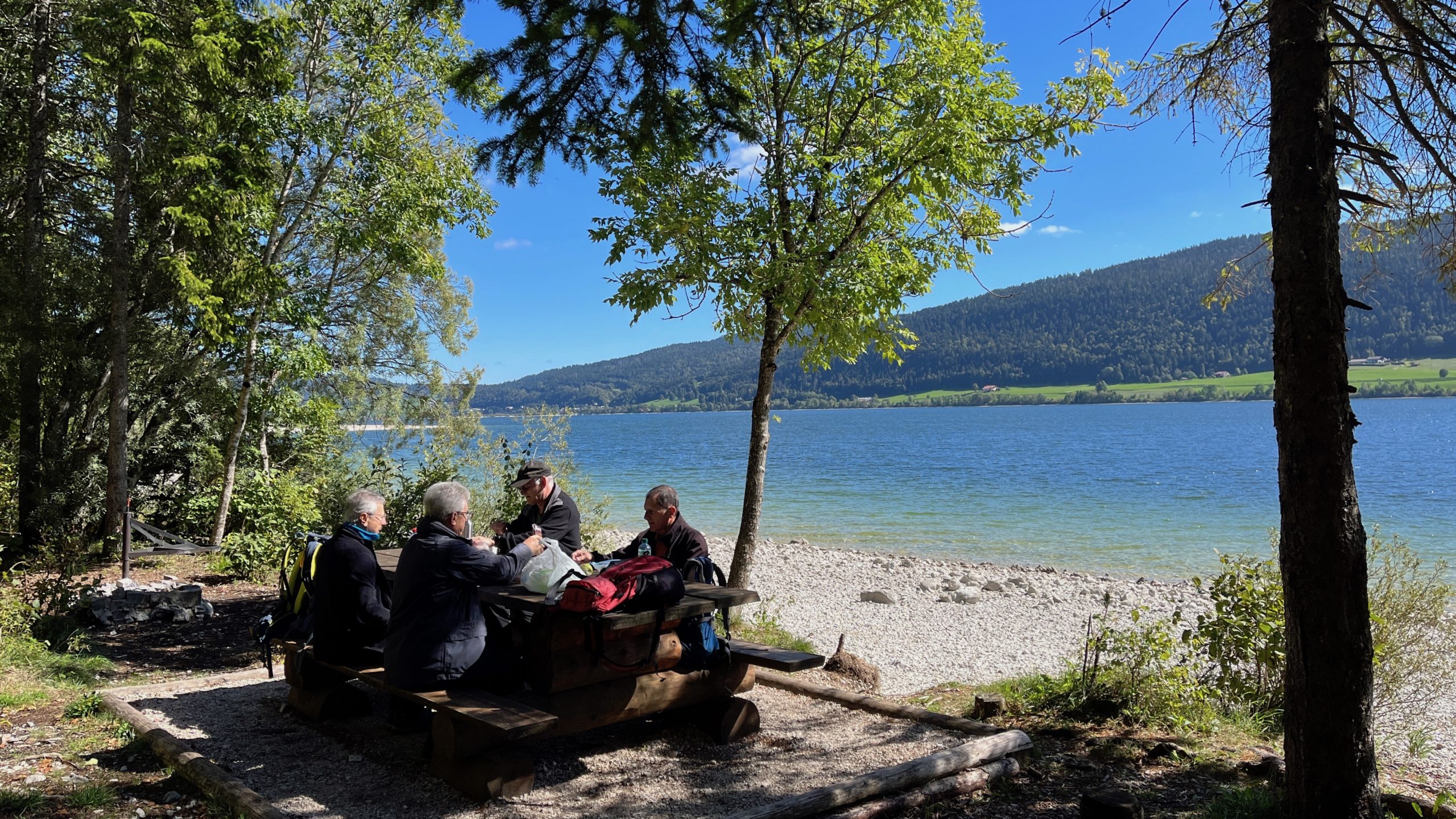 Balade au bord du lac de Joux et avec les chamois - FIT & FUN NYON